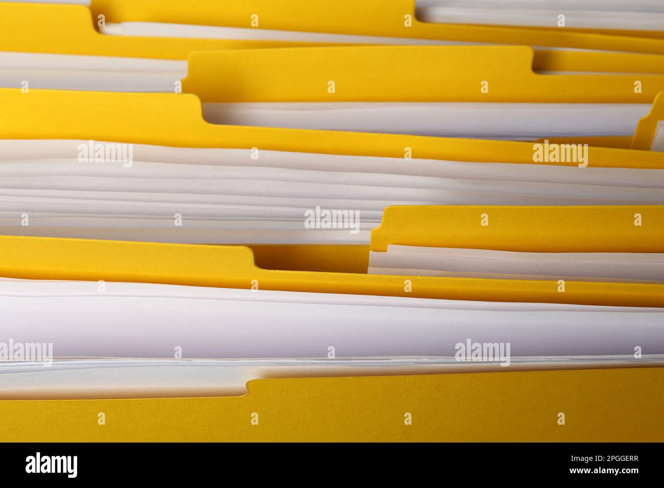 Yellow manila folder hi-res stock photography and images - Alamy