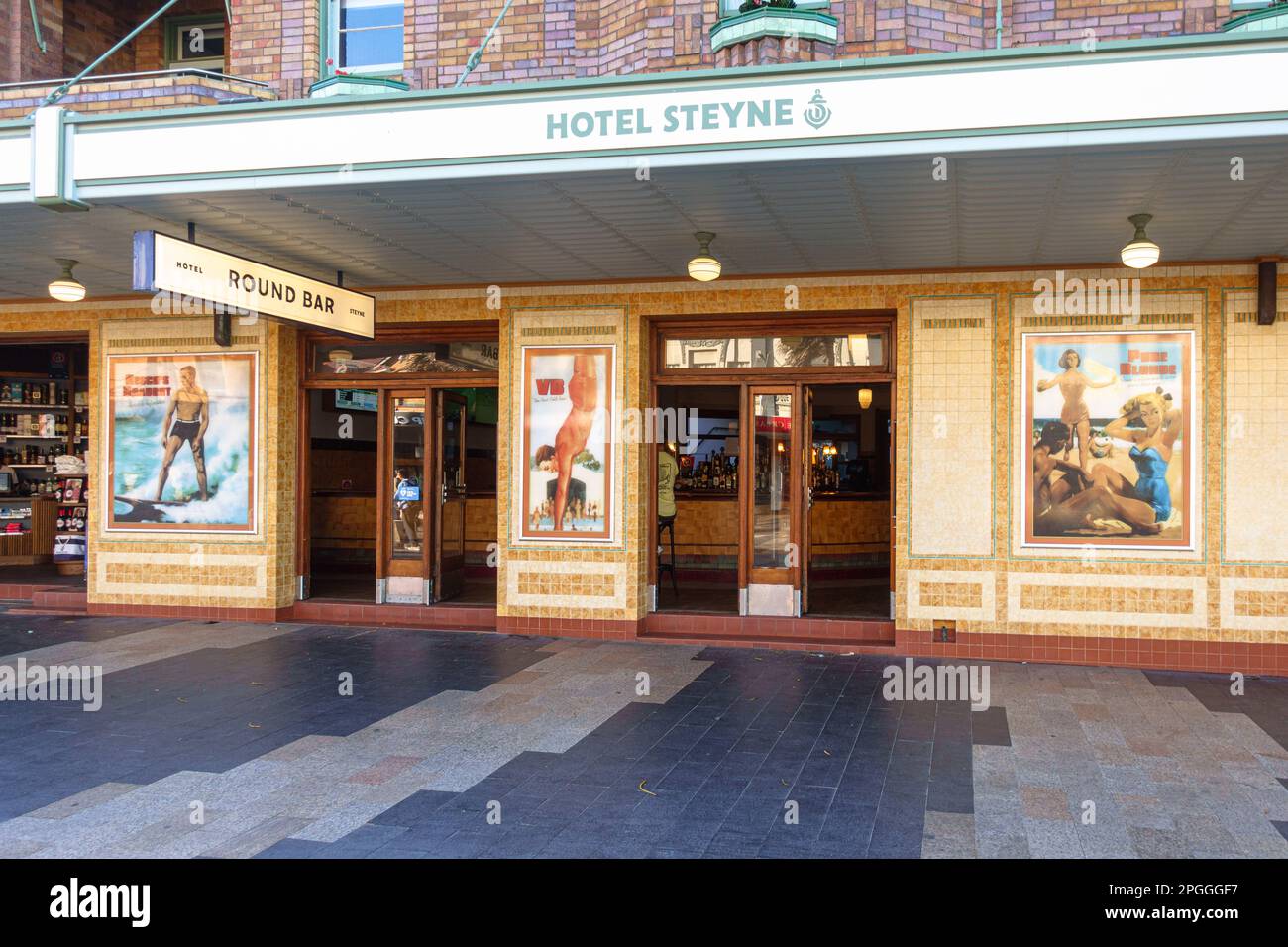 Manly australia steyne hotel hi-res stock photography and images - Alamy