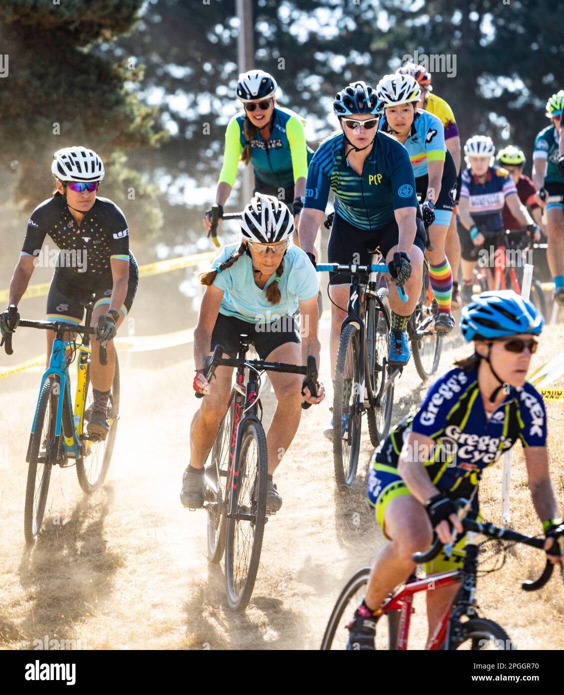 Womans cyclocross race hi-res stock photography and images - Alamy