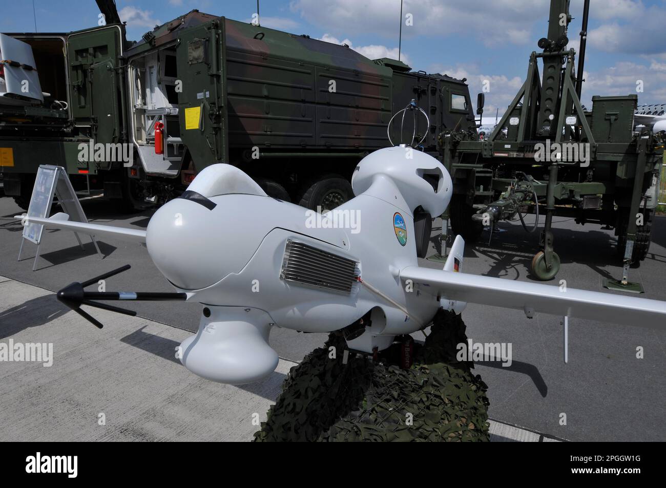 Luna show hi-res stock photography and images - Alamy