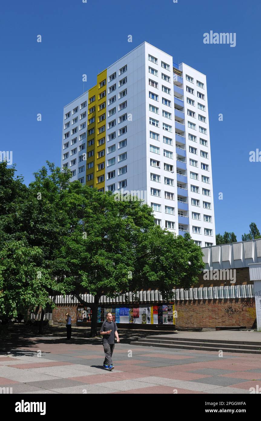 High-rise residential building, Holzmarktstrasse, Friedrichshain ...