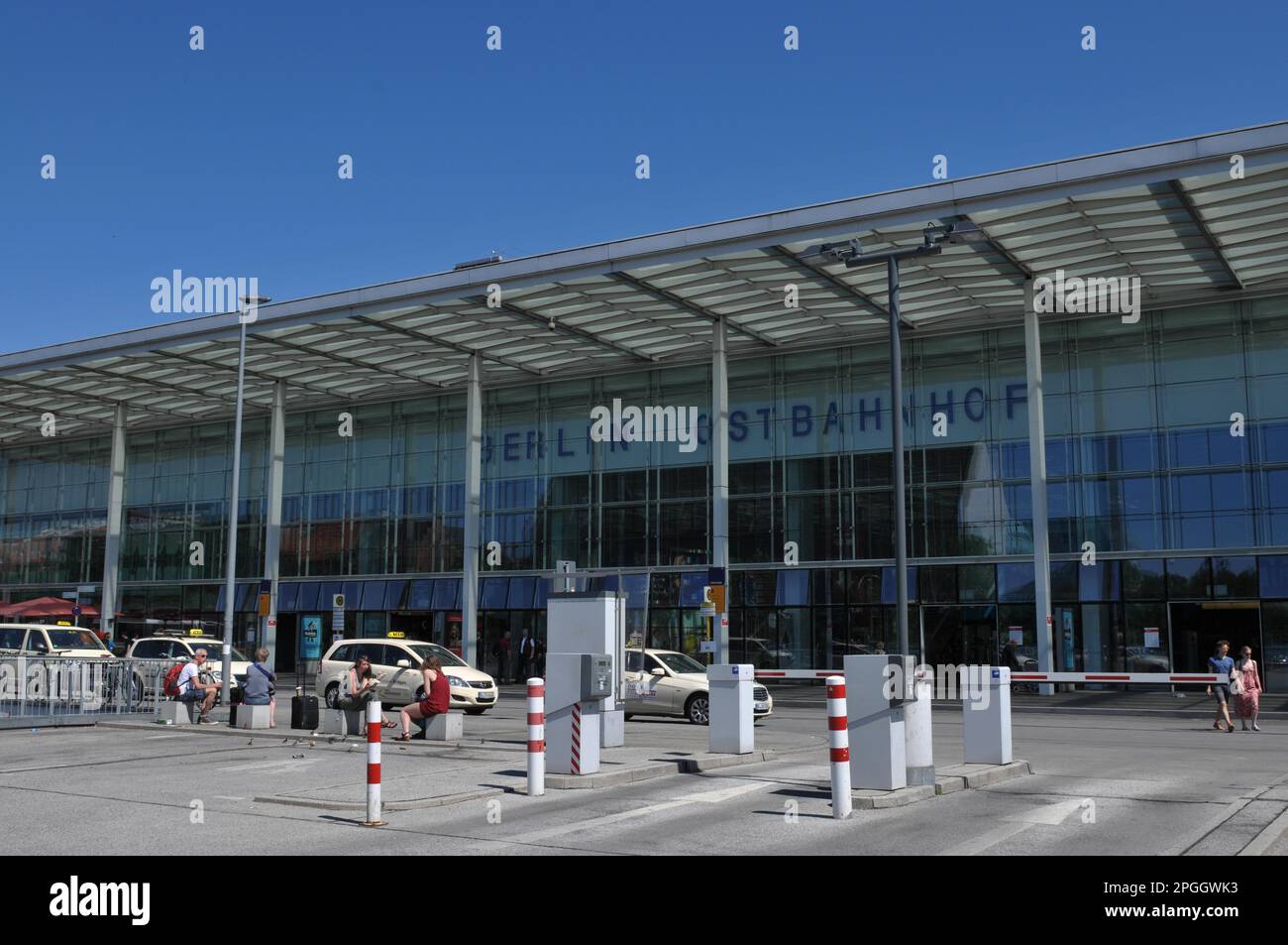 Berlin ostbahnhof station hi-res stock photography and images - Alamy