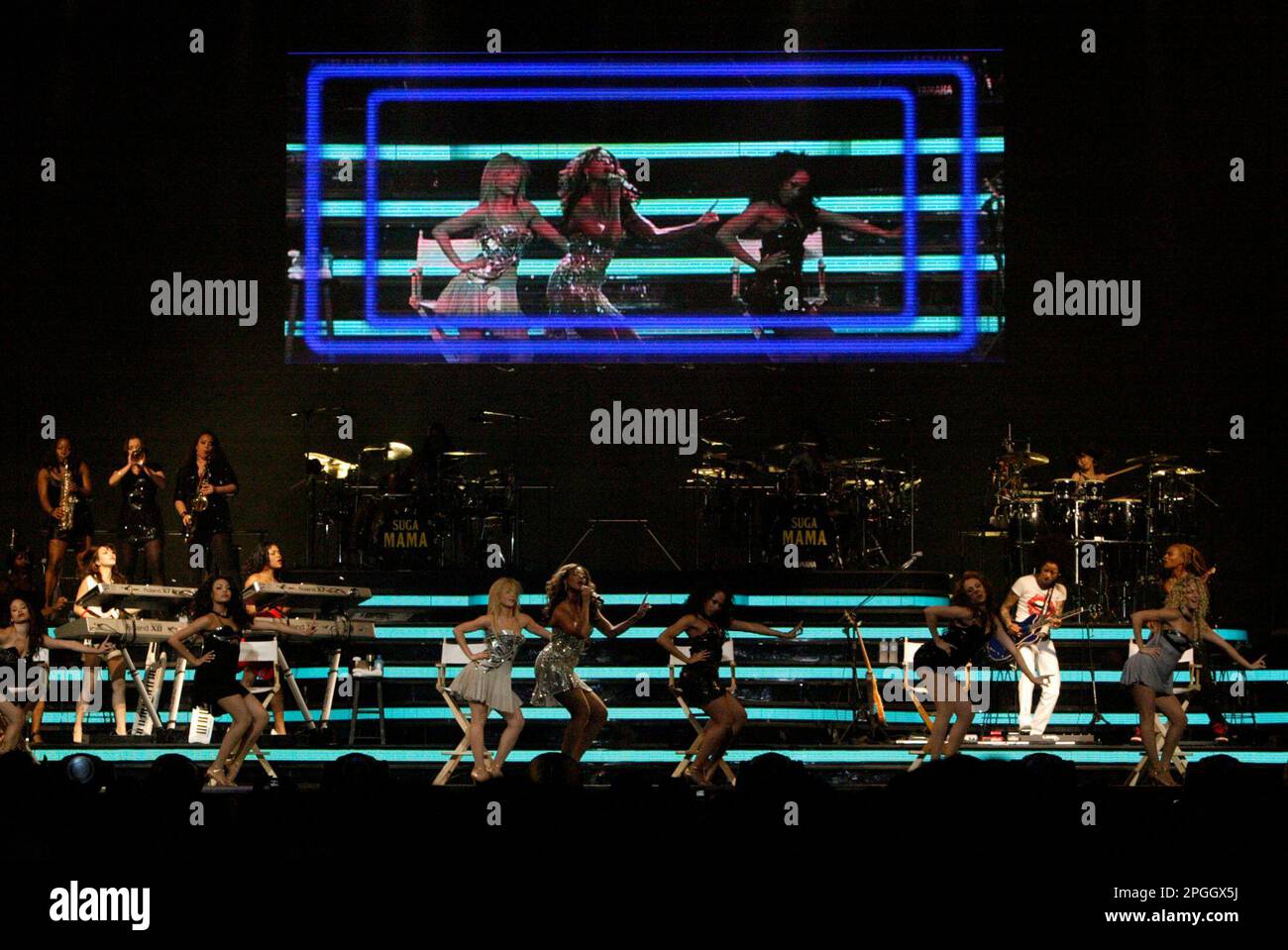 Destiny's child tour hi-res stock photography and images - Alamy