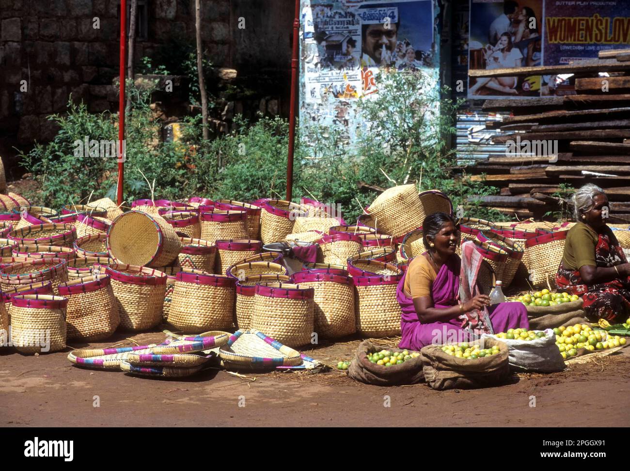 Selling palm leaf baskets in Tiruppathur near Karaikudi, Tamil Nadu ...