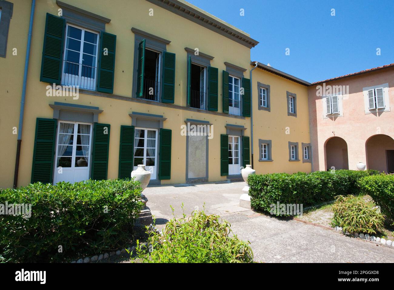 Garden view Villa dei Mulini, exile residence of Emperor Napoleon, town ...
