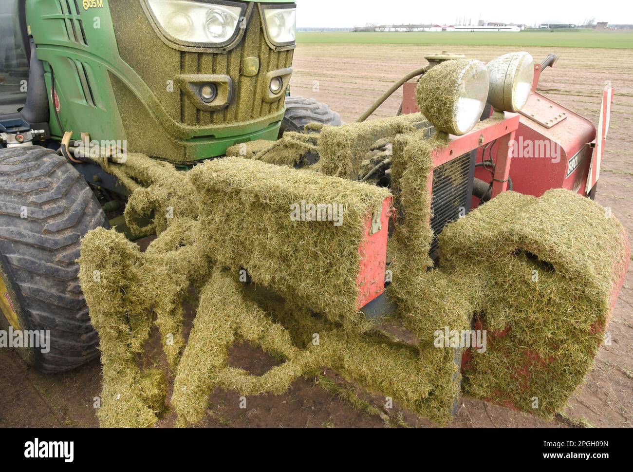 Turf machine hi-res stock photography and images - Alamy