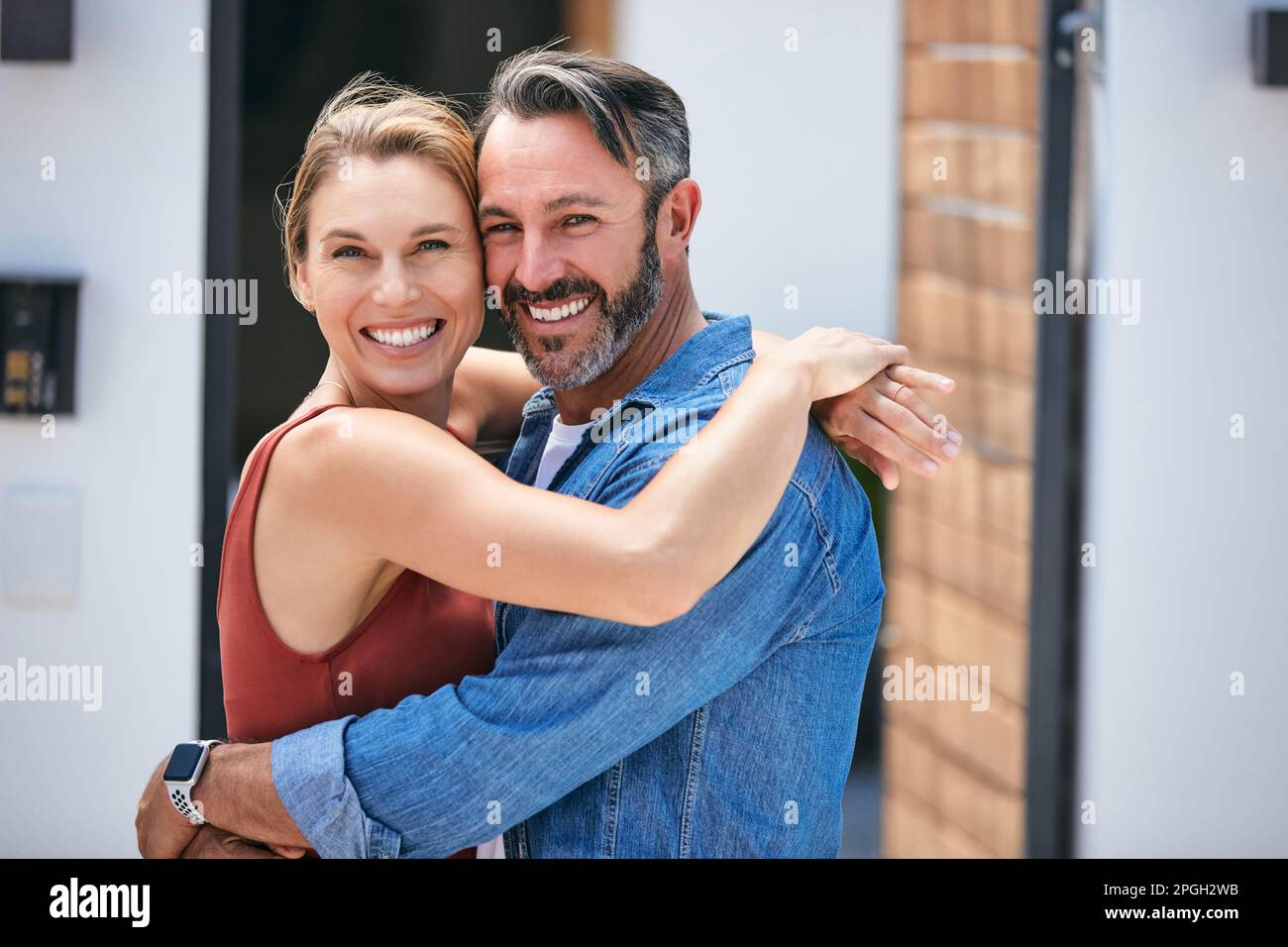 When the man and the missing rib find each other. Cropped portrait of ...