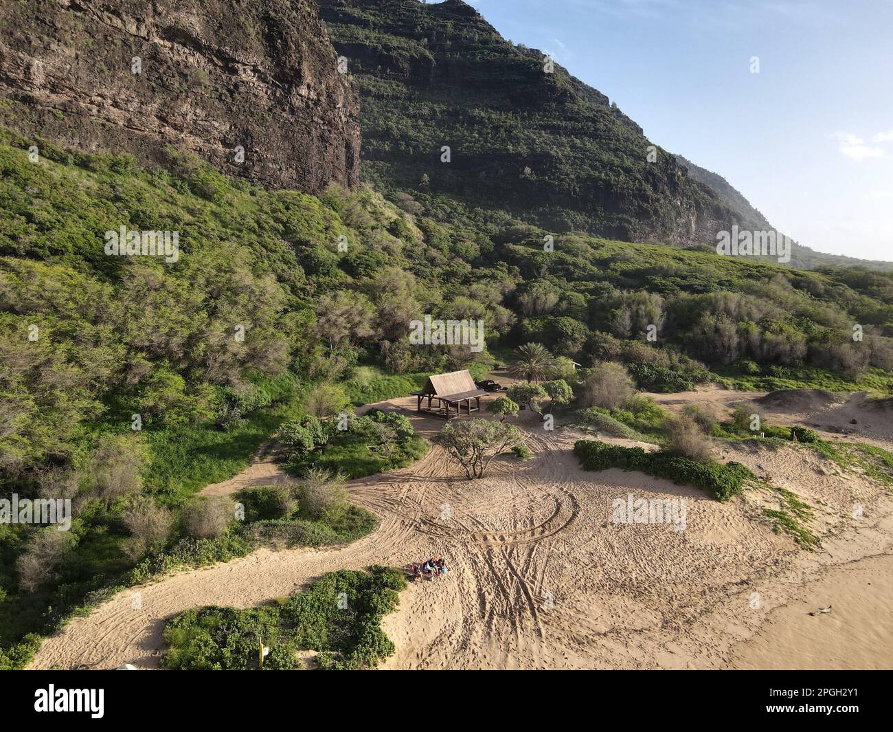 Tall cliffs at Polihale State Park on Kauai Stock Photo - Alamy