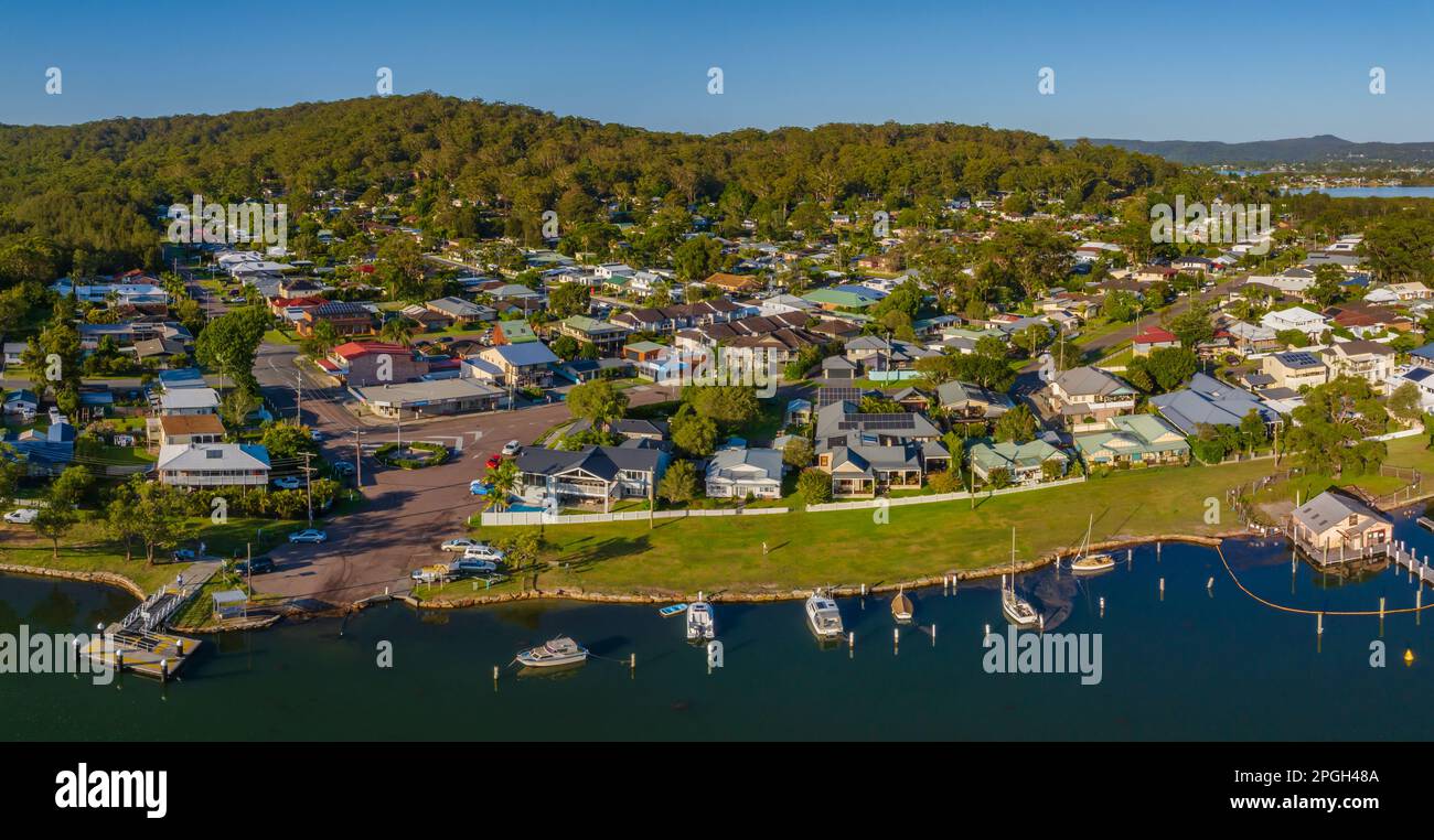 Daytime aerial views from Daleys Point and Empire Bay on the Central ...