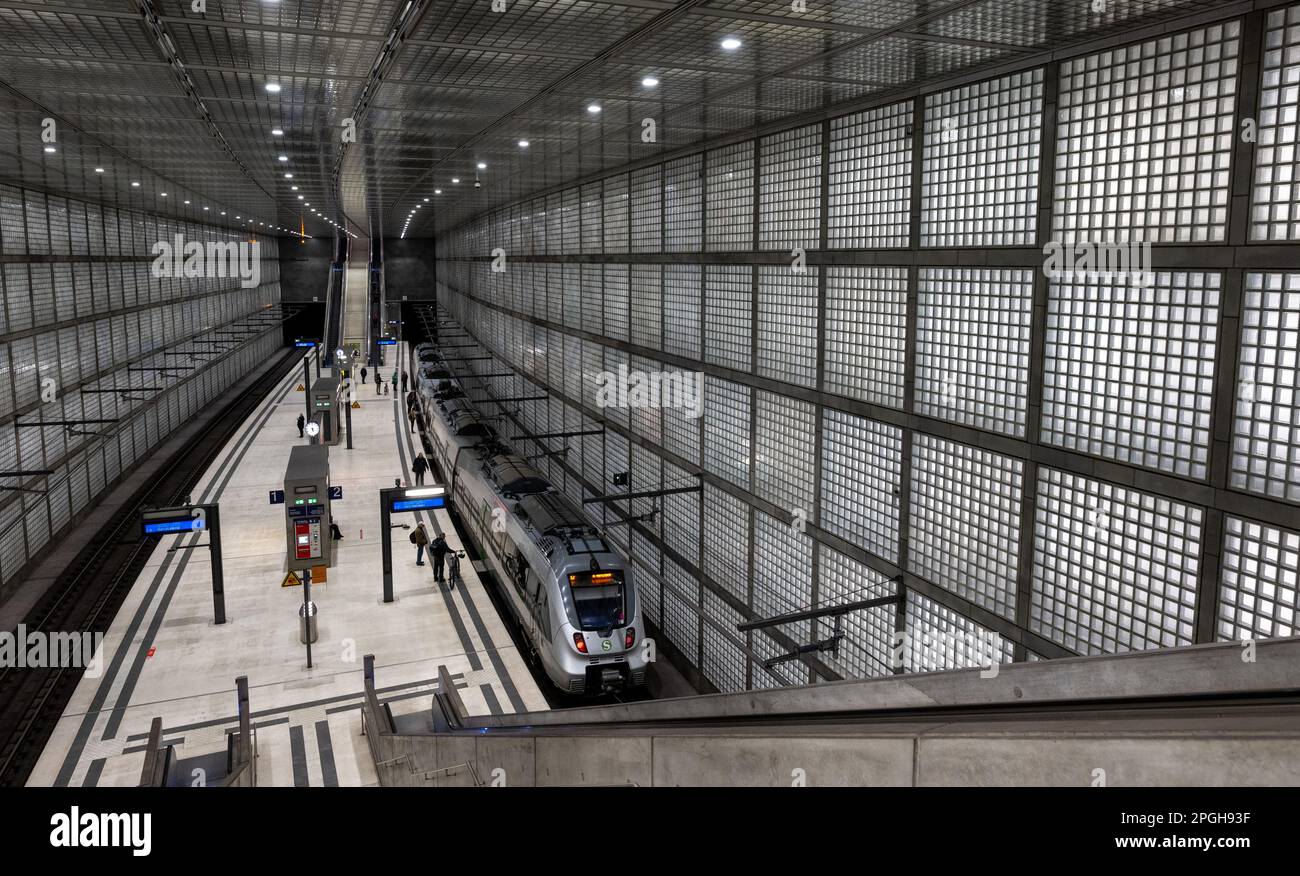 Leipzig, Germany. 23rd Mar, 2023. A suburban train rolls into the city ...