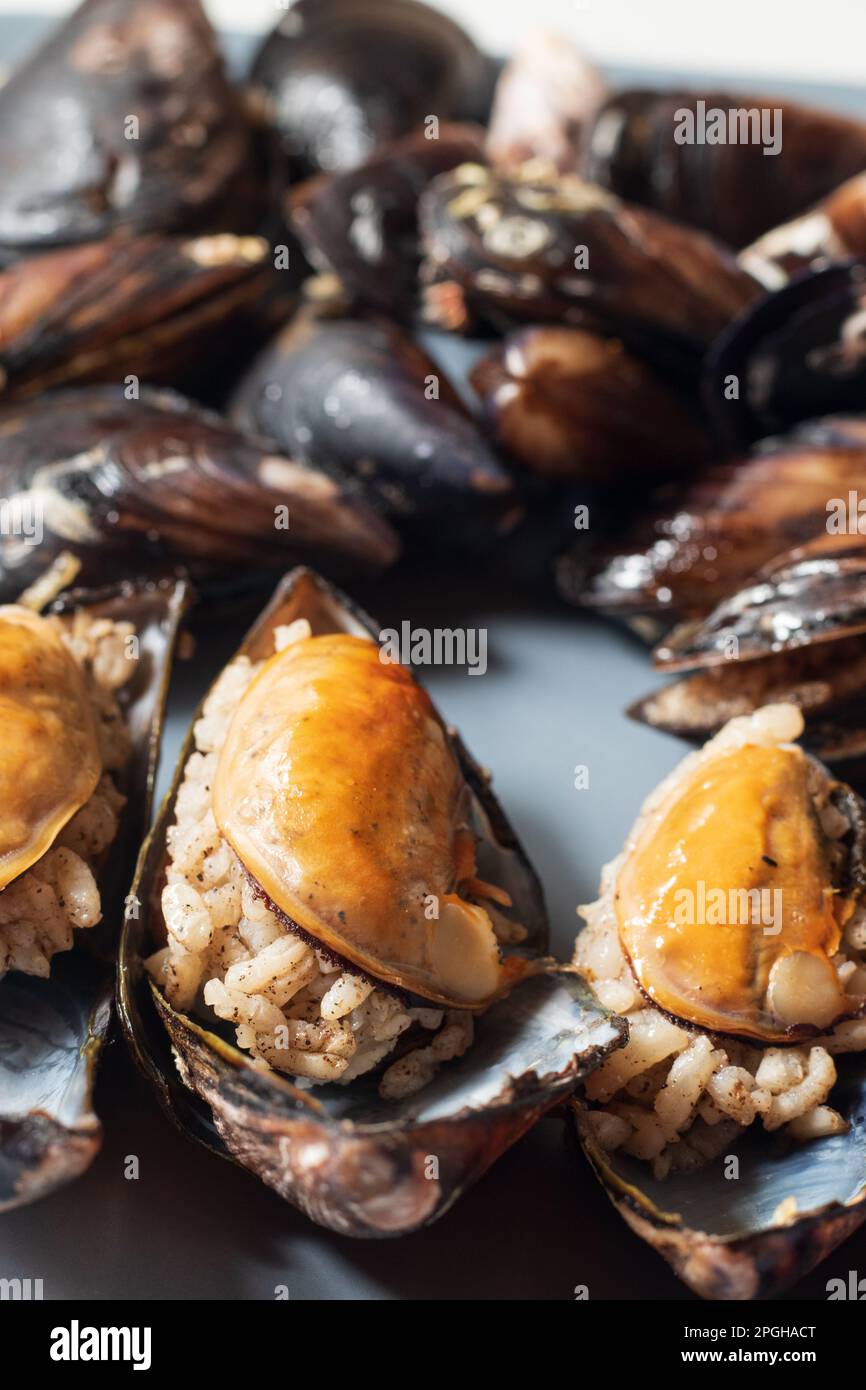 Turkish Street Food Stuffed Mussels with Lemon - Midye Dolma Stock ...