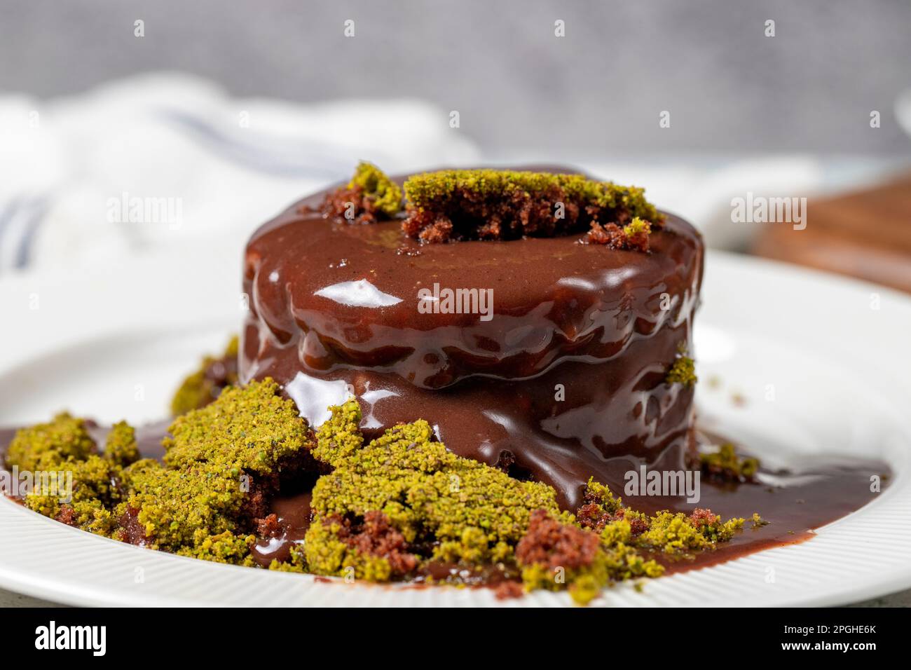Liquid cake hi-res stock photography and images - Alamy