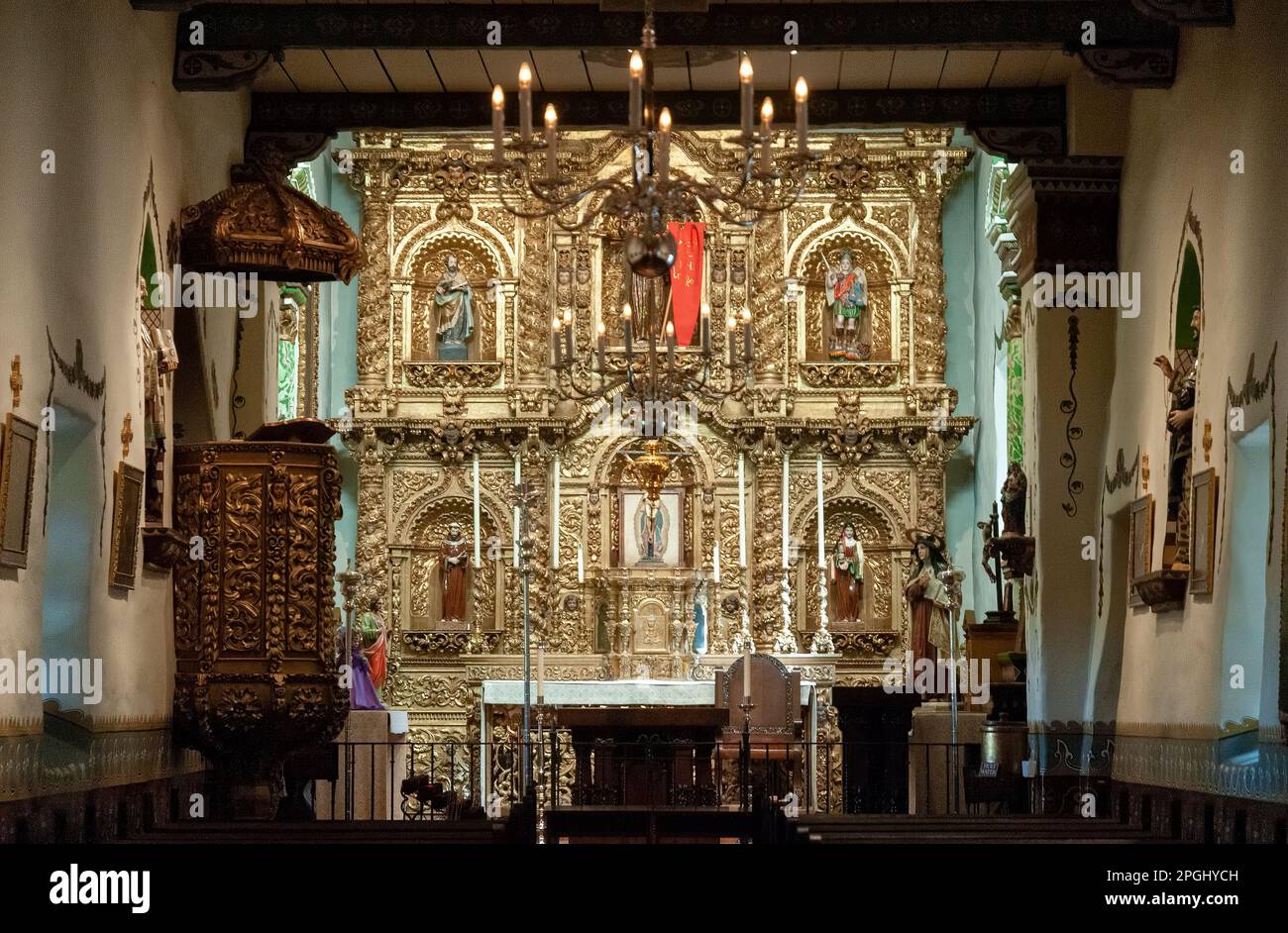 California indigenous historical hi-res stock photography and images ...