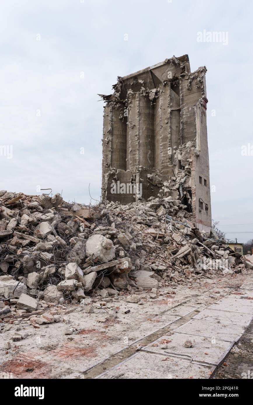 damaged monument building detail before full destruction Stock Photo ...