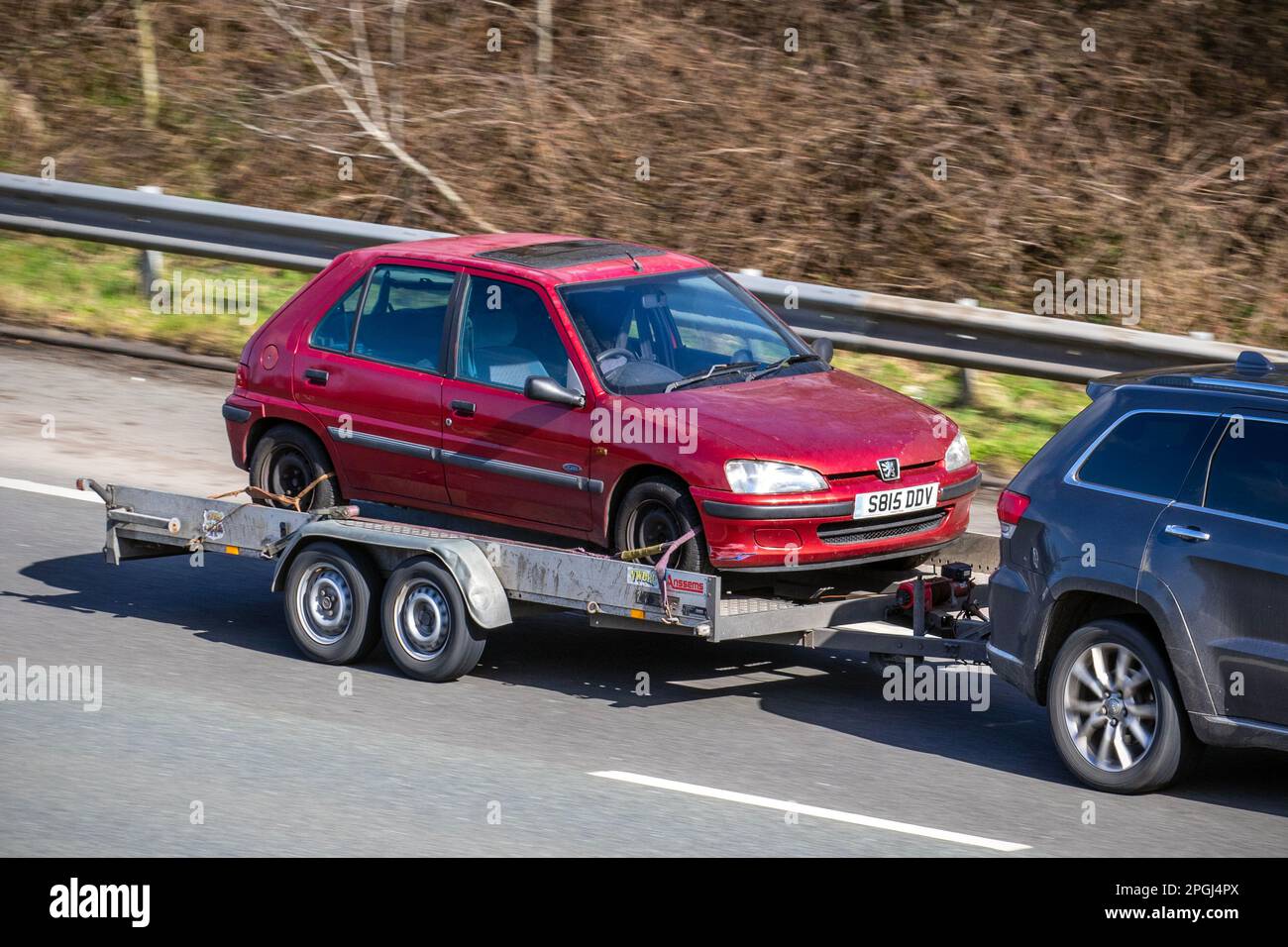 1998 90s nineties Red PEUGEOT 108 GTi 16v 1587cc Petrol can on road ...
