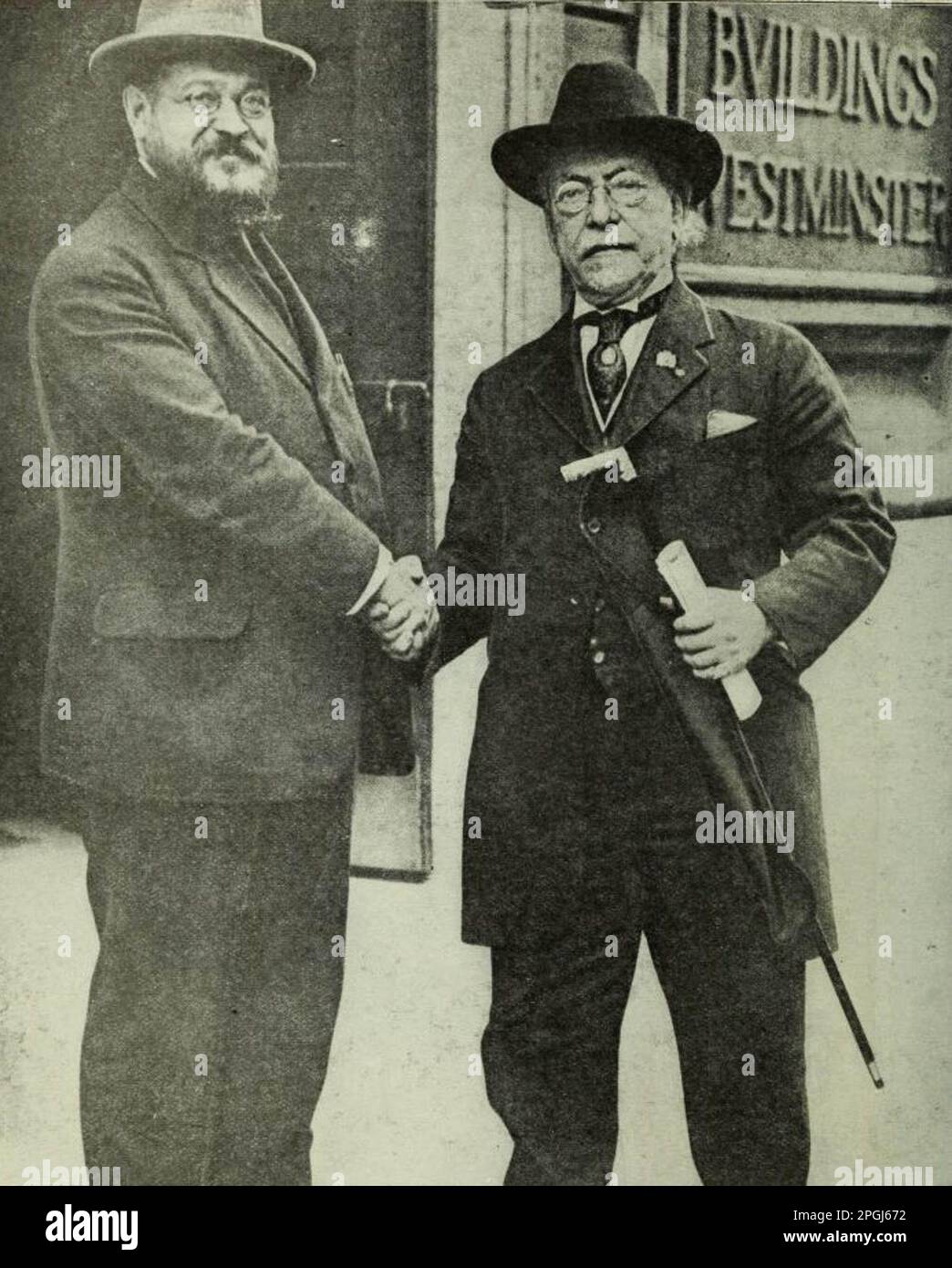 Samuel Gompers (right) with Albert Thomas, 1918 Stock Photo - Alamy