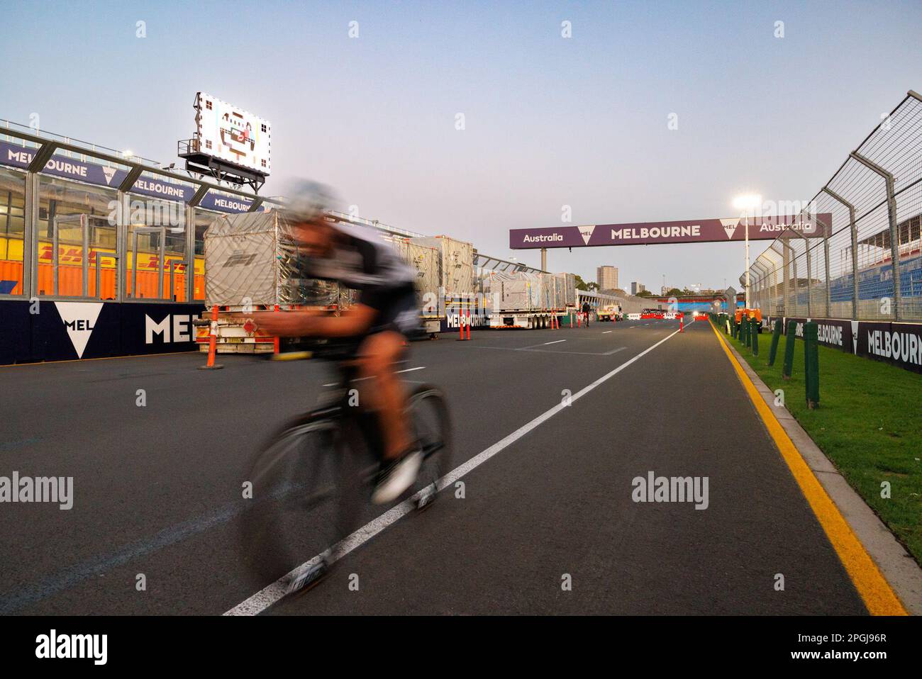 Melbourne f1 circuit track hi-res stock photography and images - Alamy