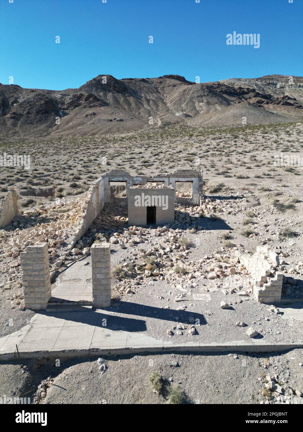 The ruins of an old stone structure in Rhyolite. Nevada, USA Stock ...