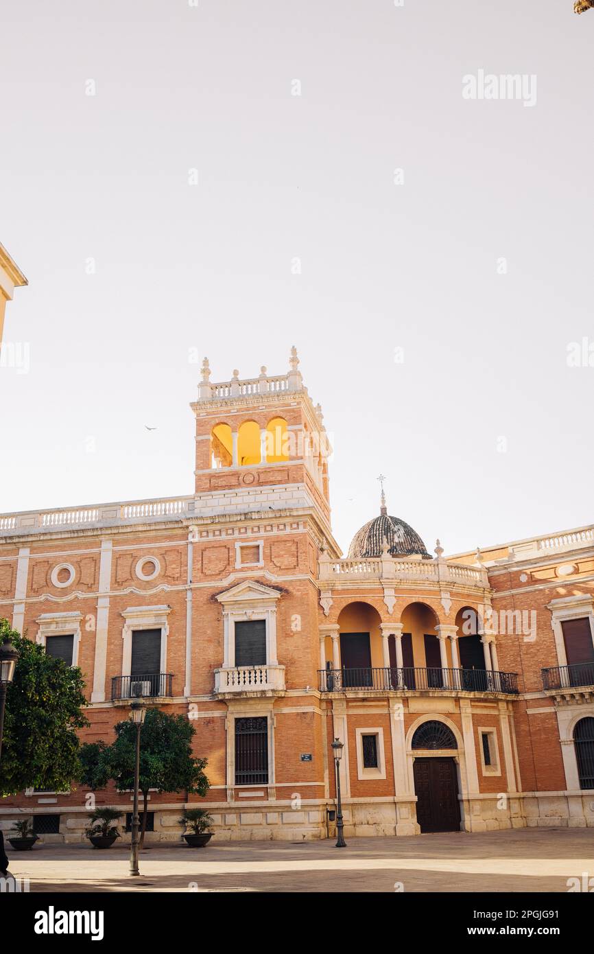 VALENCIA , SPAIN. Historical buildings in Valencia old town Stock Photo ...