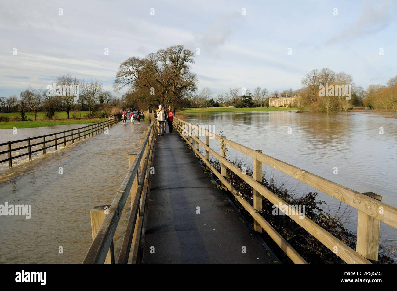 2008 floods flooded england hi-res stock photography and images - Alamy