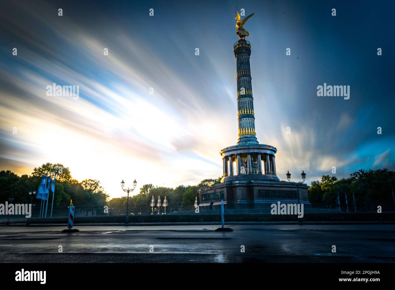 A stunning sunrise captured behind the iconic London obelisk, creating ...