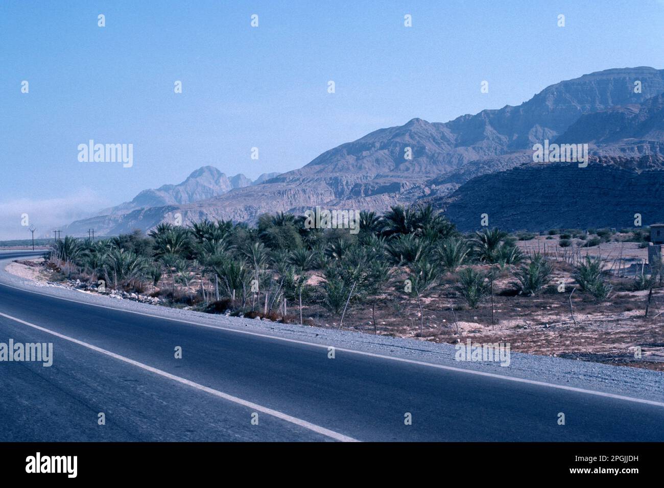 Ras al khaimah 1970s hi-res stock photography and images - Alamy