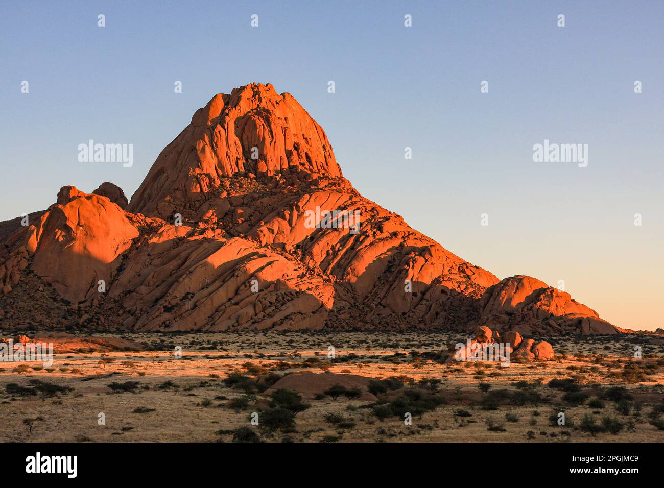 The Spitzkoppe mountain in Namibia Stock Photo - Alamy