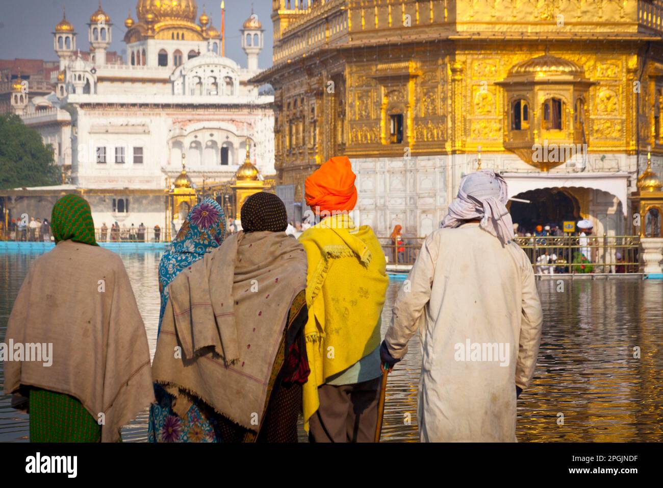 Guru granth sahib amritsar hi-res stock photography and images - Alamy