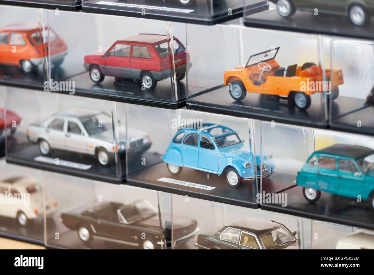 2cv car profile hi-res stock photography and images - Alamy