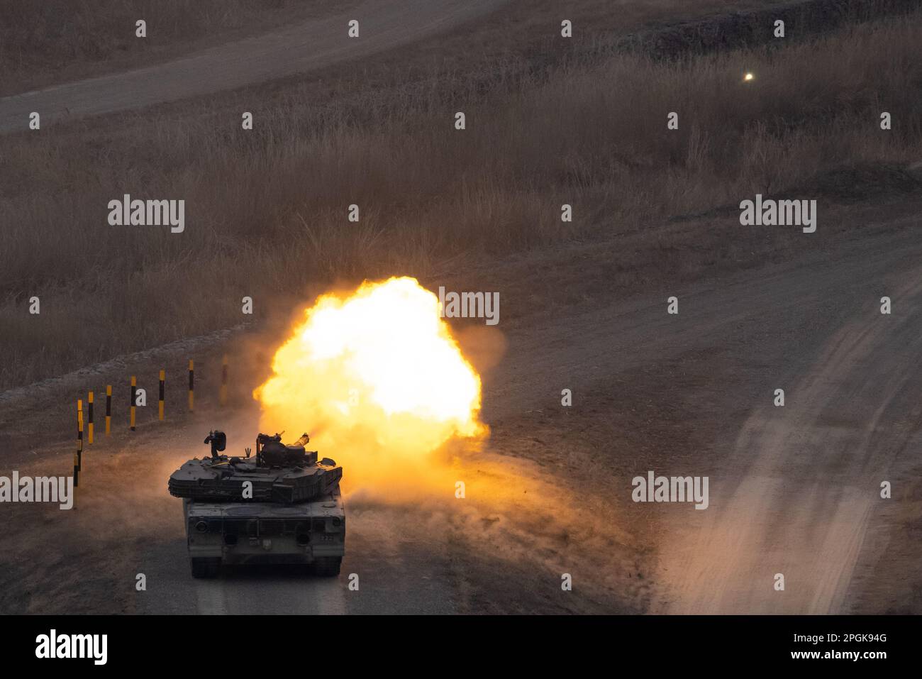 A South Korean army K1A1 tank, manufactured by Hyundai Rotem Co., fires ...