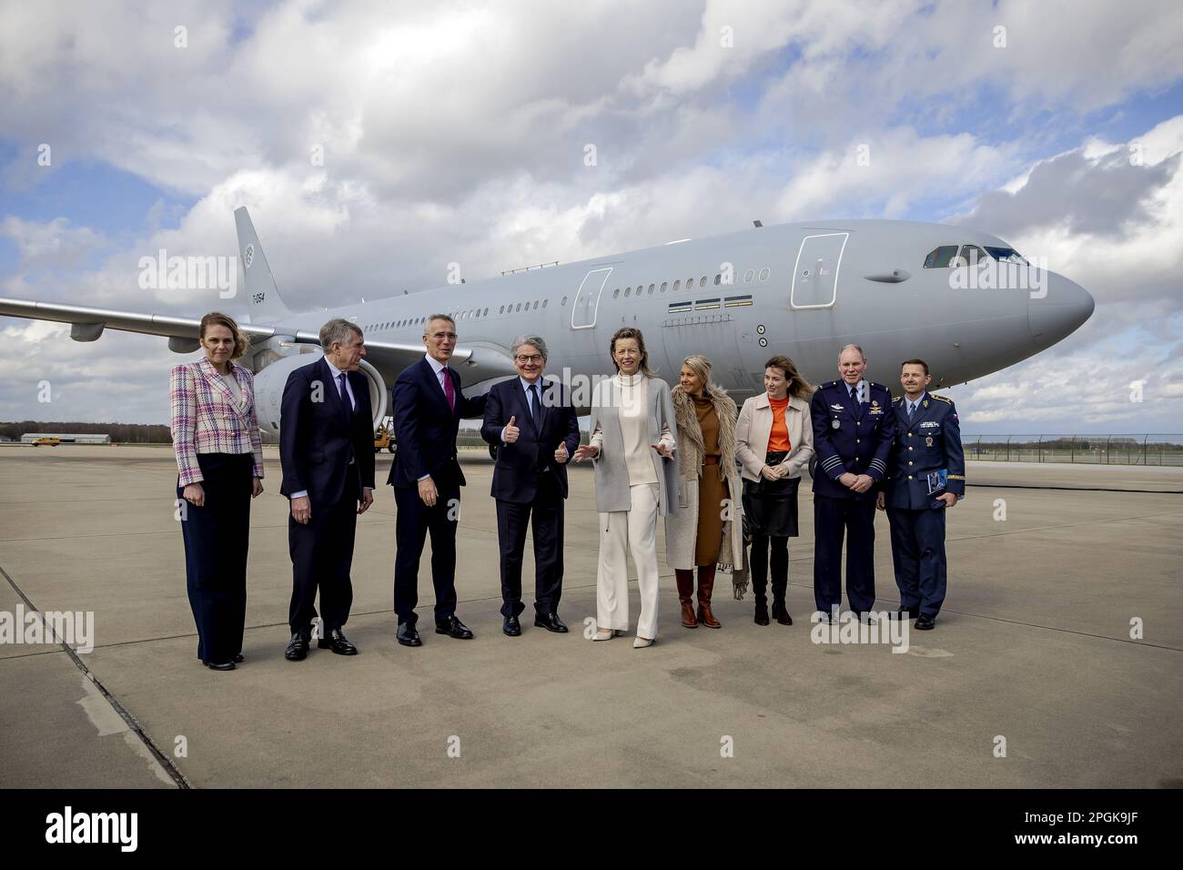 EINDHOVEN - Minister of Defense of Norway Anne Marie Aanerud, Minister ...