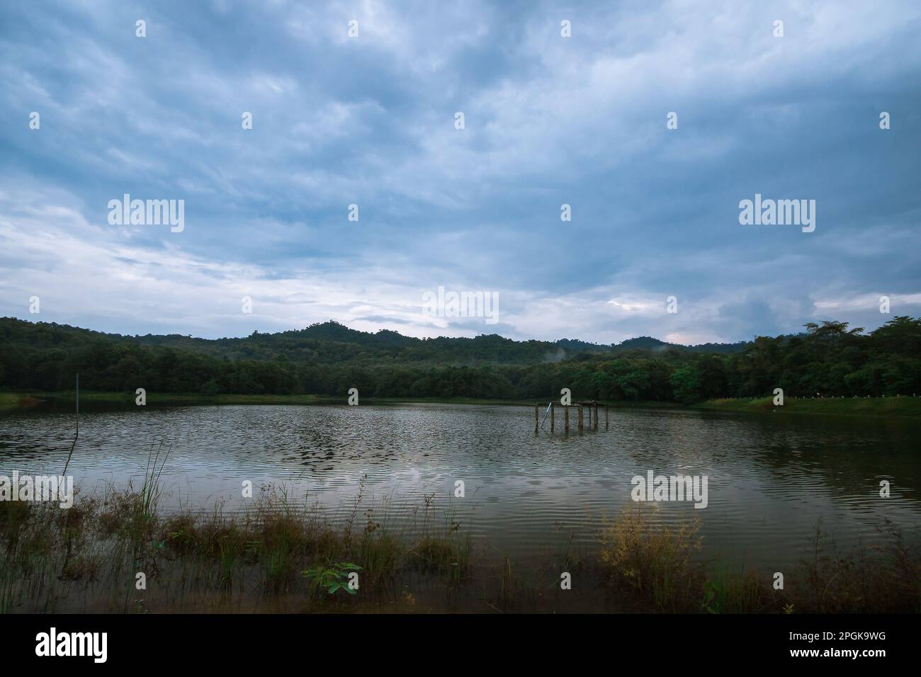 Small reservoir hi-res stock photography and images - Alamy