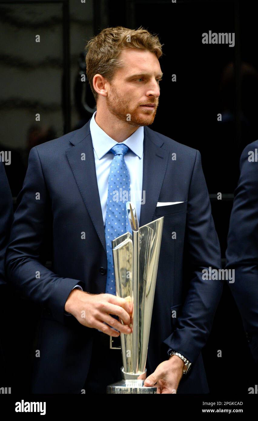Joss buttler england hi-res stock photography and images - Alamy