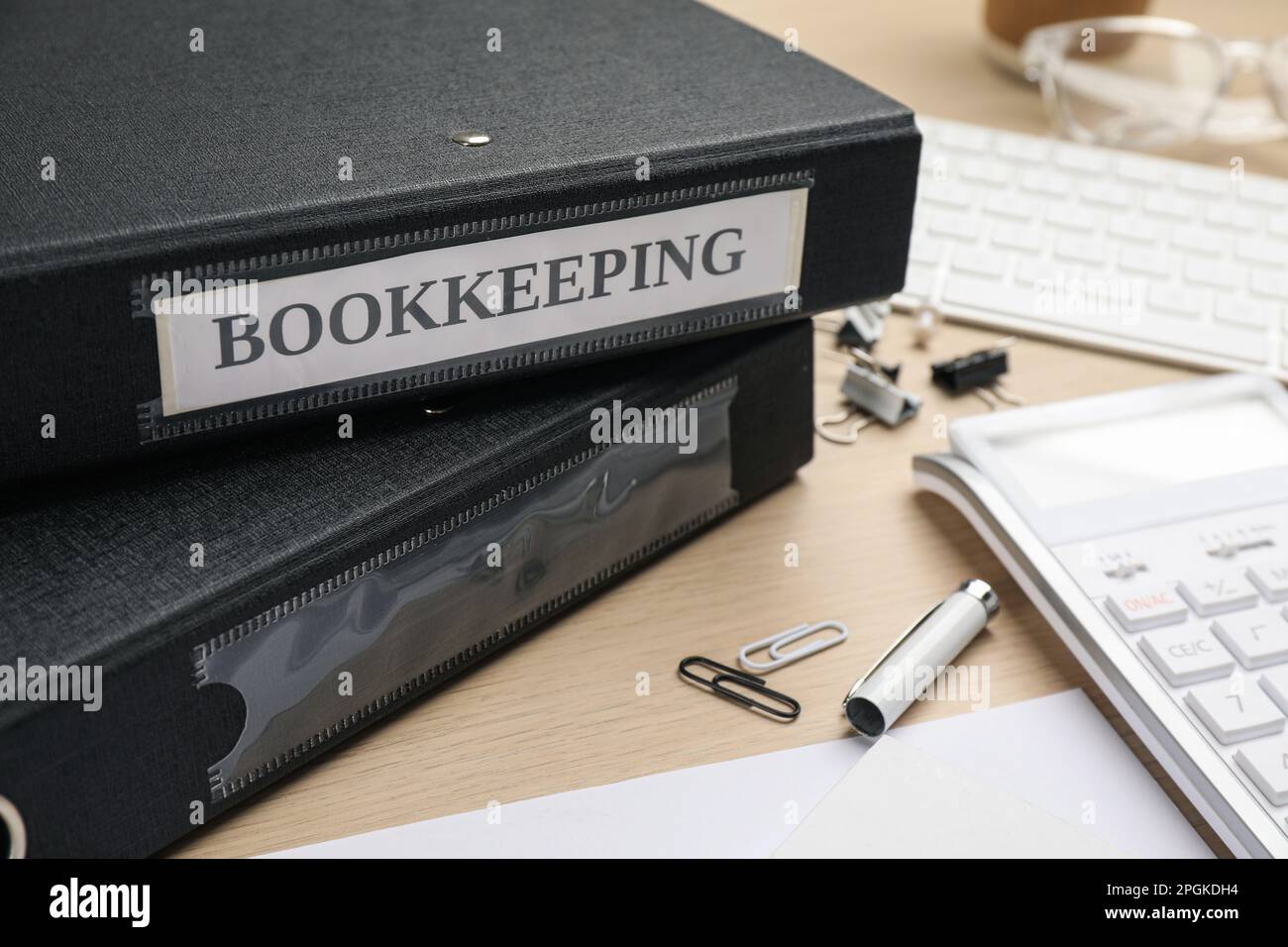 Document folders table hi-res stock photography and images - Alamy