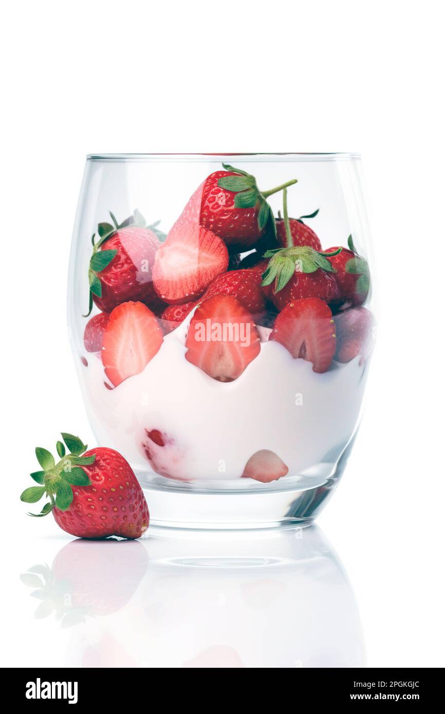 Chantilly strawberries hi-res stock photography and images - Alamy
