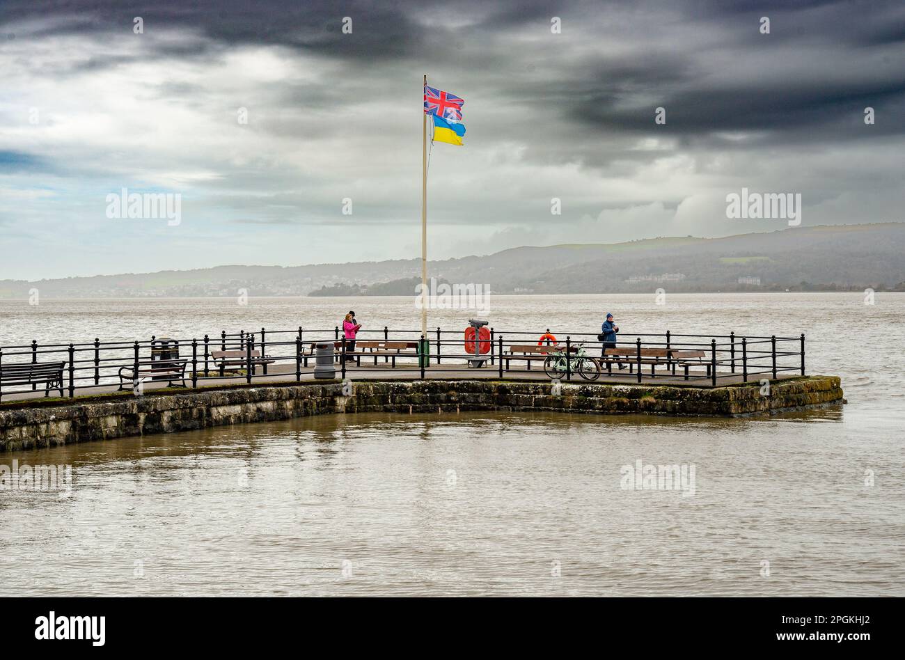 Arnside pier hi-res stock photography and images - Alamy