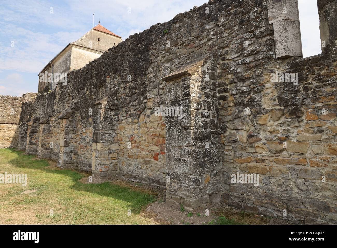 Wall buttresses hi-res stock photography and images - Alamy