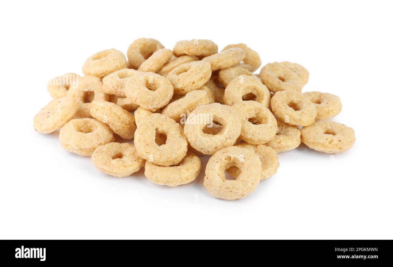 Sweet crispy corn rings on white background. Breakfast cereal Stock ...