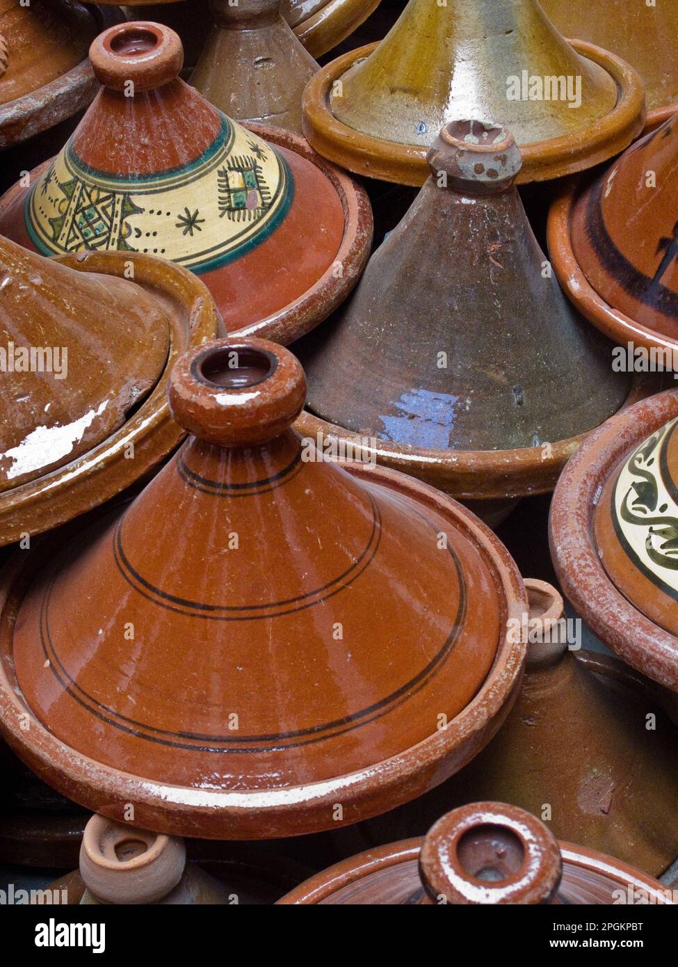 Tagines hi-res stock photography and images - Alamy