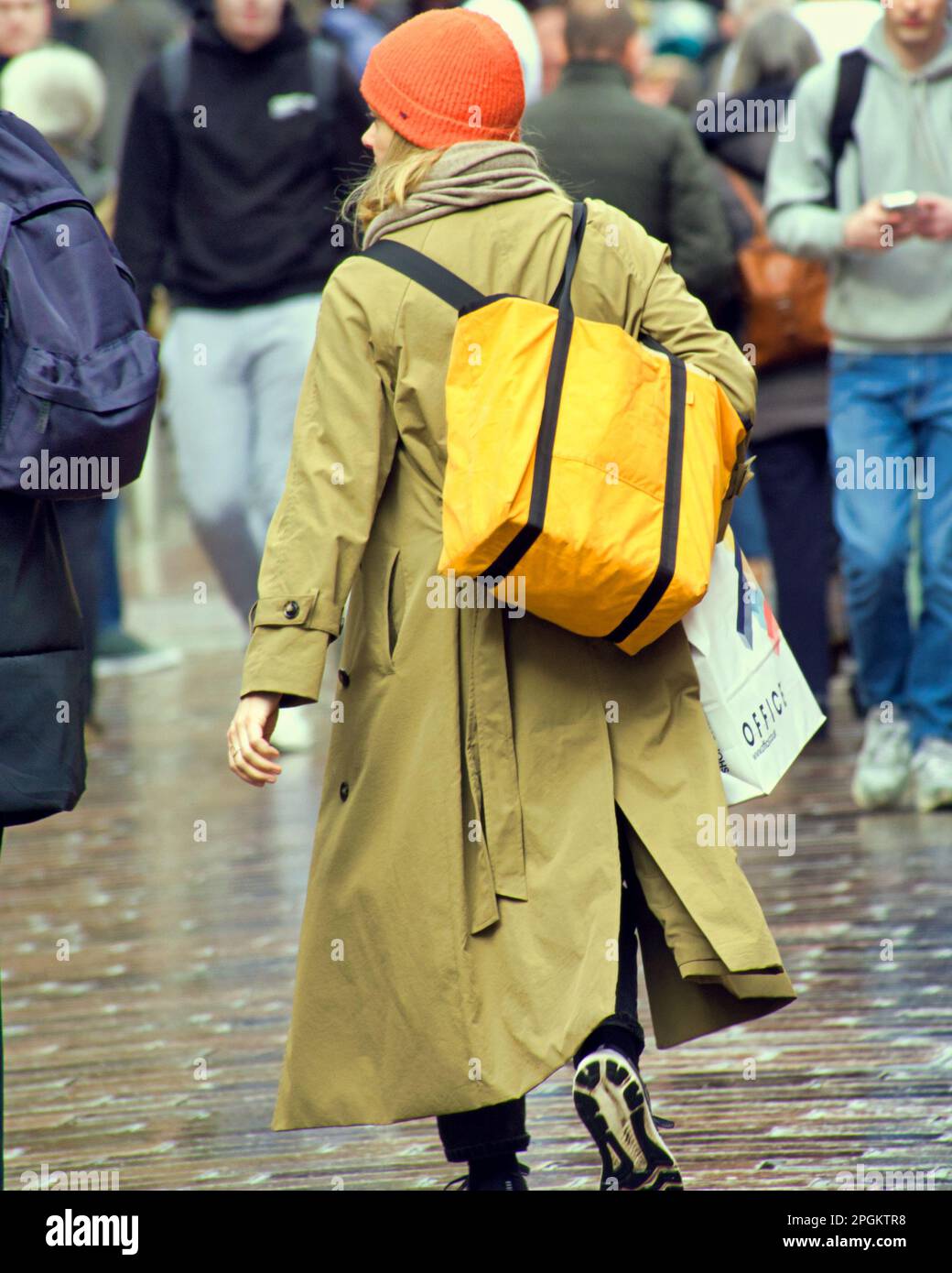 Glasgow, Scotland, UK 23rd March, 2023. UK Weather: Wet in the city ...
