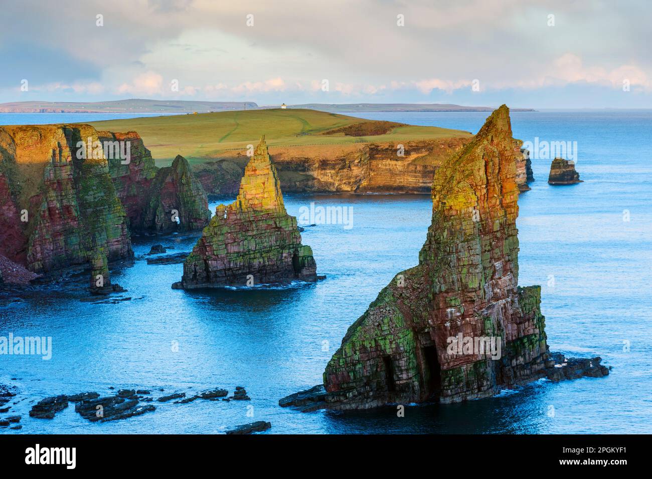 The Stacks of Duncansby and Duncansby Head at sunset, near John o ...