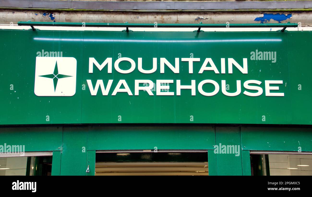 mountain warehouse shop sign Stock Photo - Alamy
