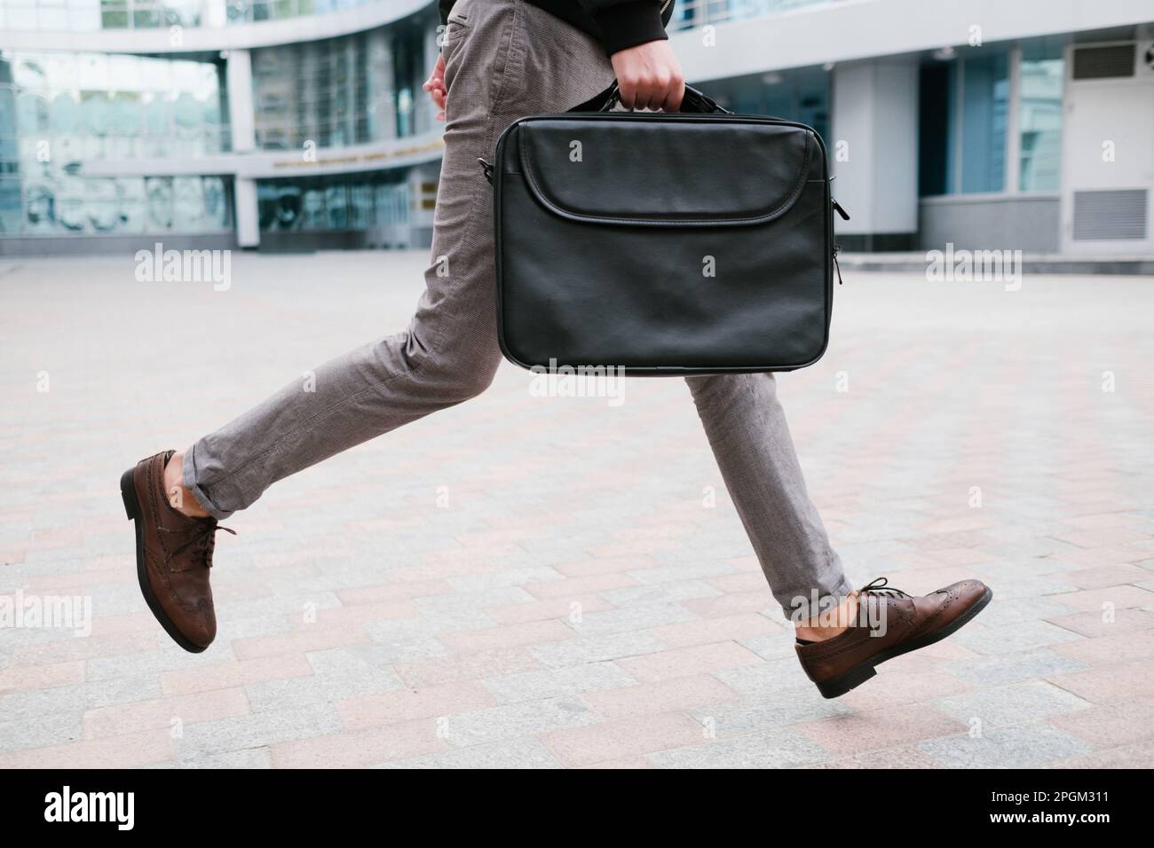 business man rush lifestyle running late work Stock Photo - Alamy
