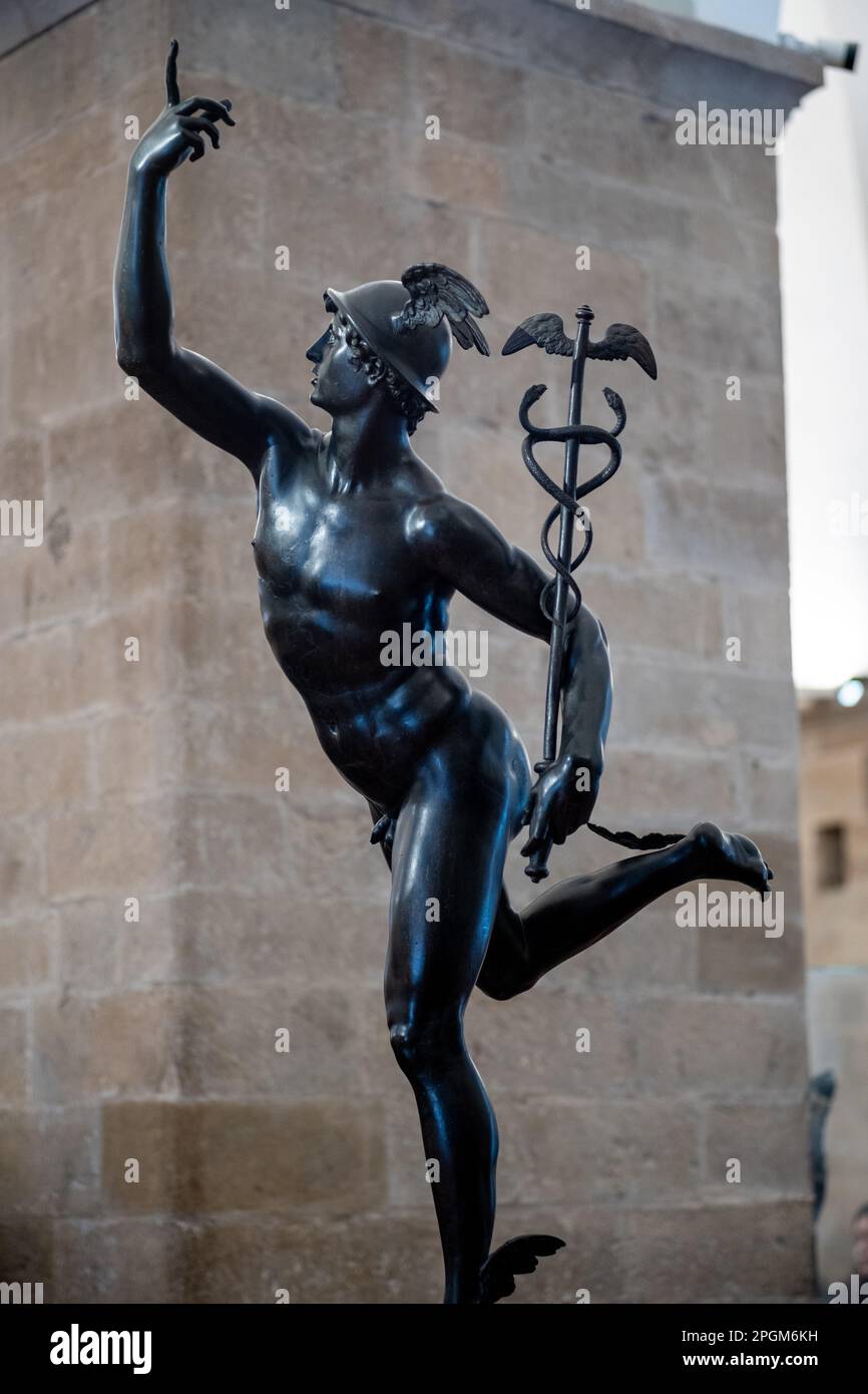 Giasmbologna's most famous work, "Flying Mercury' - the original in the ...