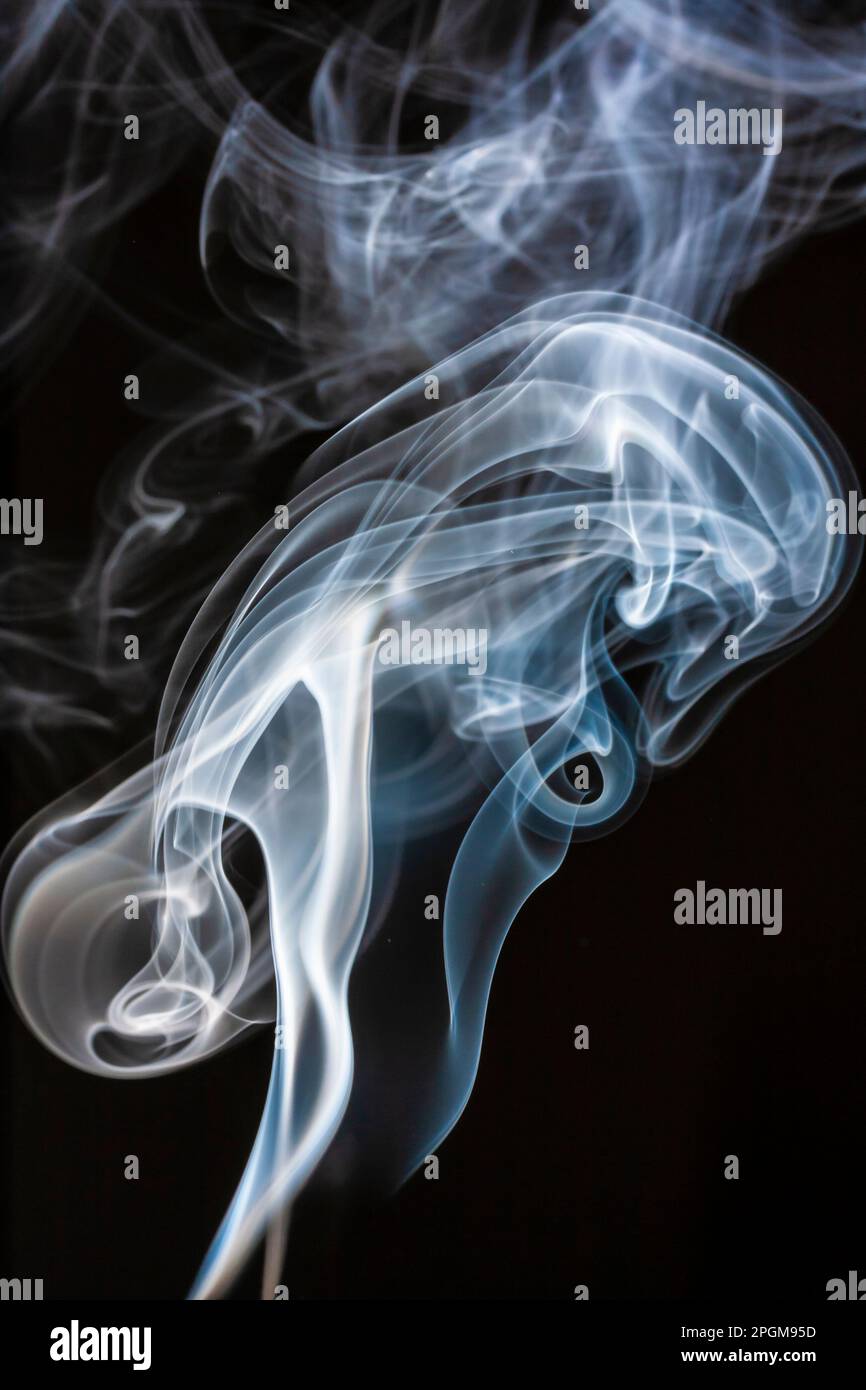 Fliessende formen hi-res stock photography and images - Alamy