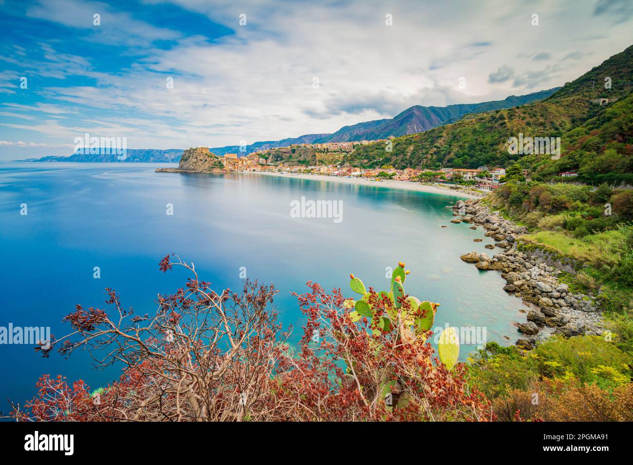 Calabria seaside villages hi-res stock photography and images - Alamy