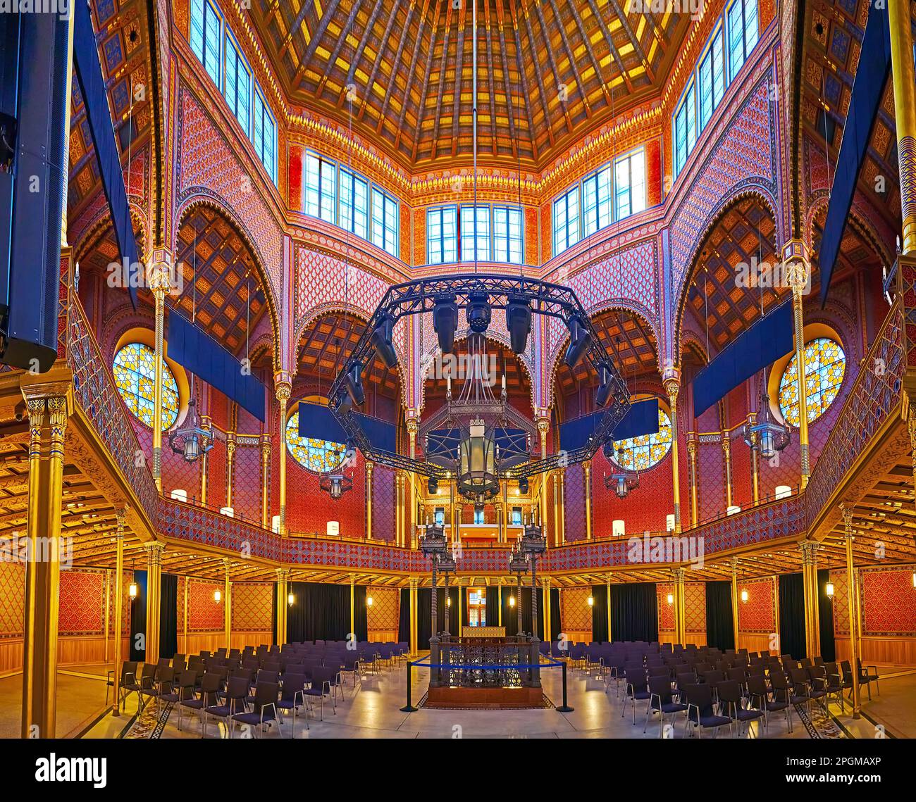 Panoramic interior rumbach street synagogue hi-res stock photography ...