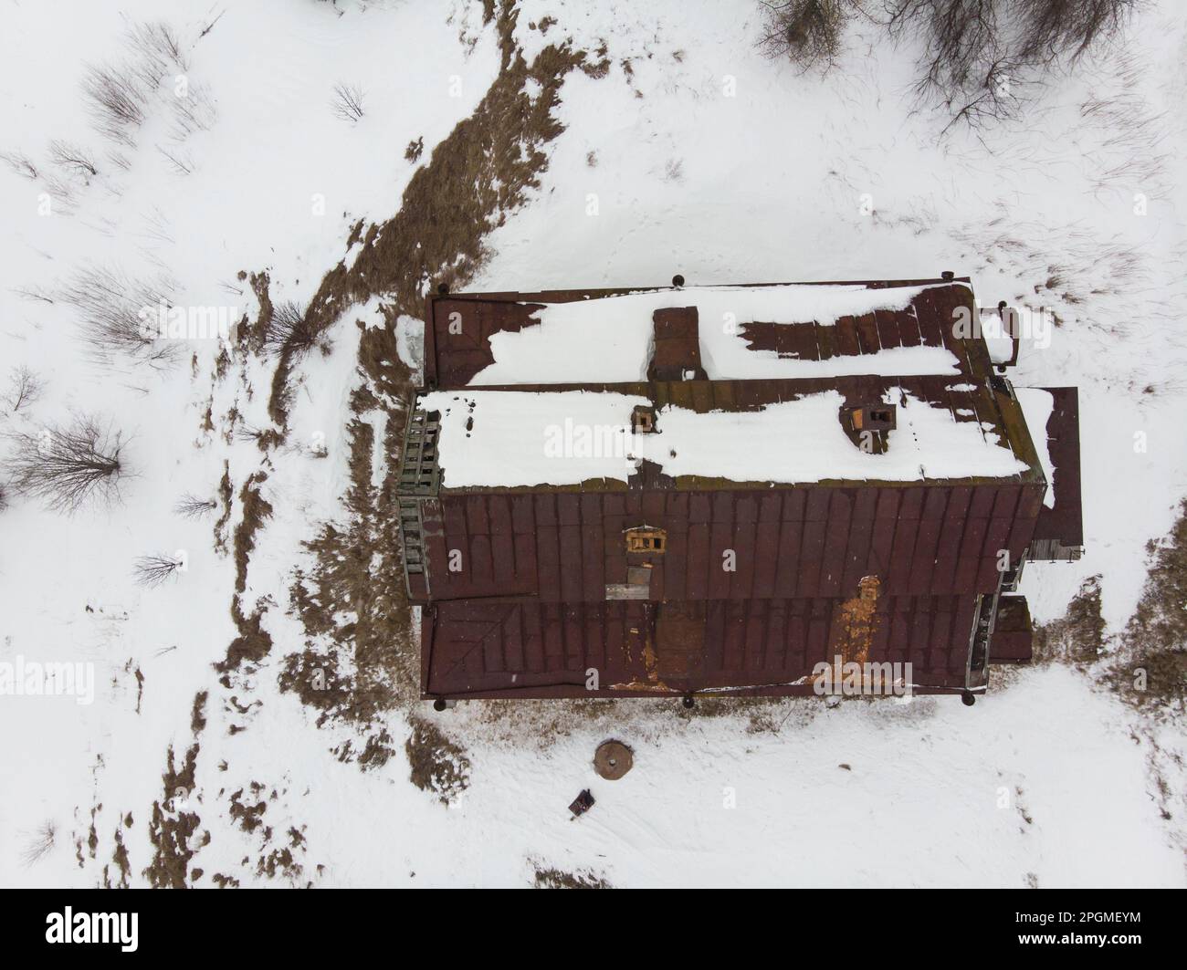 Red iron roof of an abandoned mansion Stock Photo - Alamy