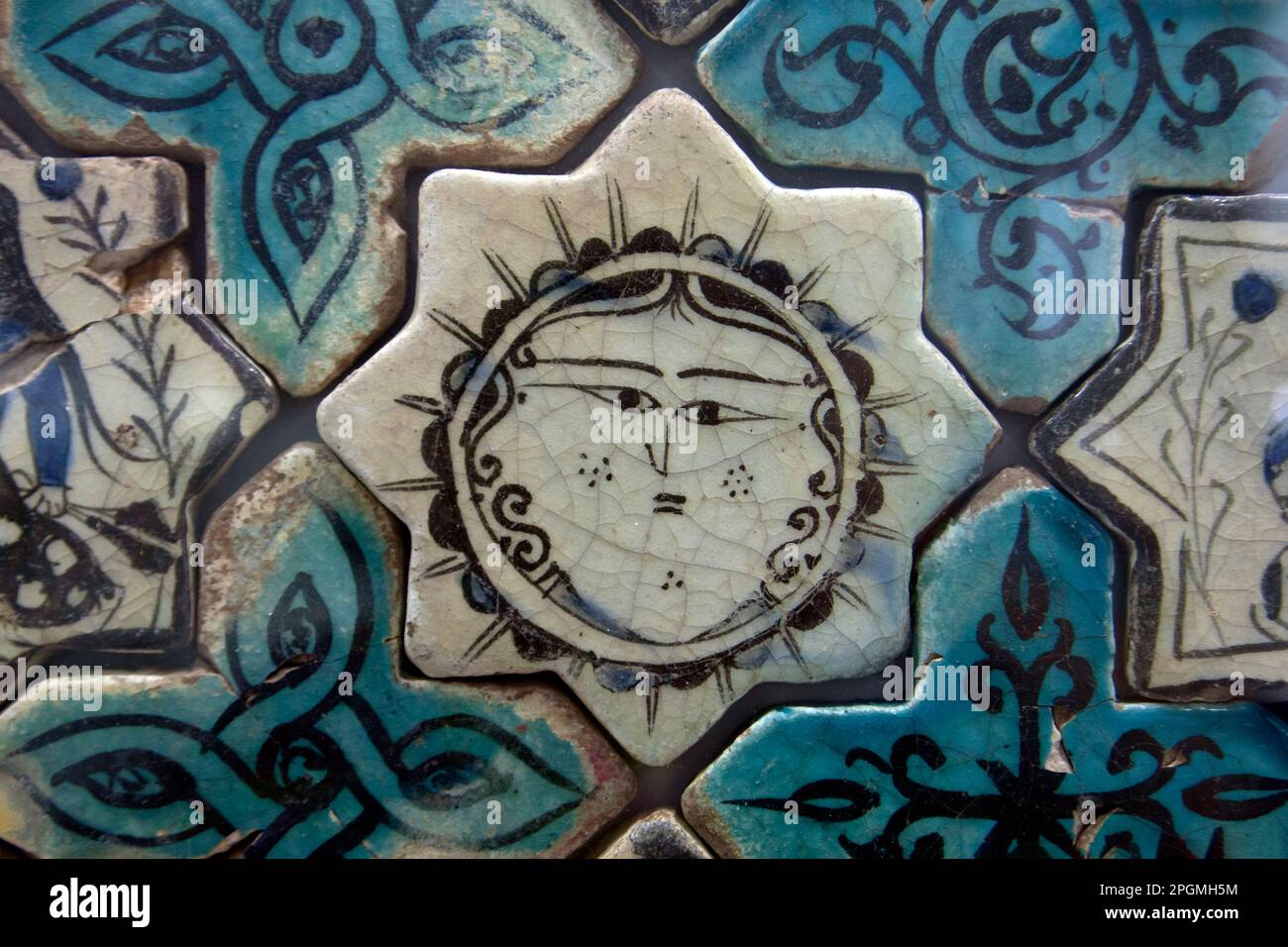 Seljuk tiles hi-res stock photography and images - Alamy