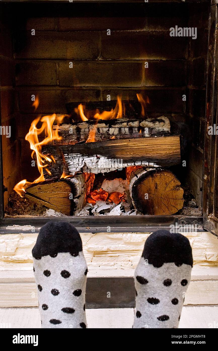 Bask by fire hi-res stock photography and images - Alamy